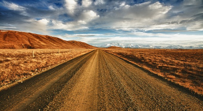 Rural road in Mackenzie Country near Lake Tekapo, Canterbury, New ...