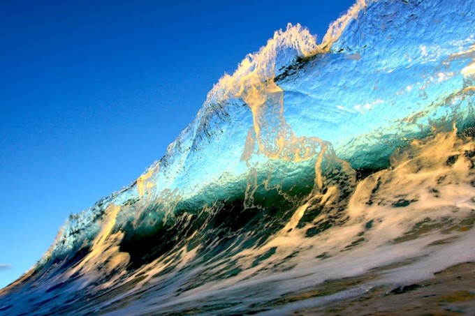 Ocean wave photo on Sunsurfer