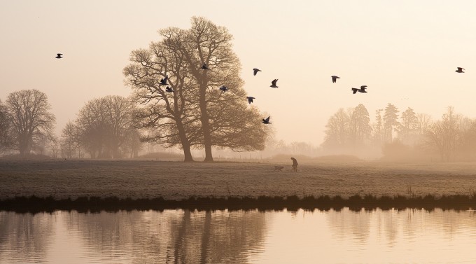 Early morning in Middlegreen, Slough, England photo on Sunsurfer