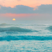 Summer ocean sunset photo on Sunsurfer